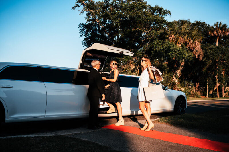 3 Tips to Help You Organize an Unforgettable Limo Party - Global Sound ...